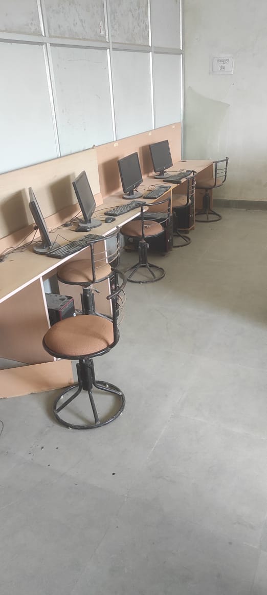 Computer Lab - Eklavya College Jhalawar